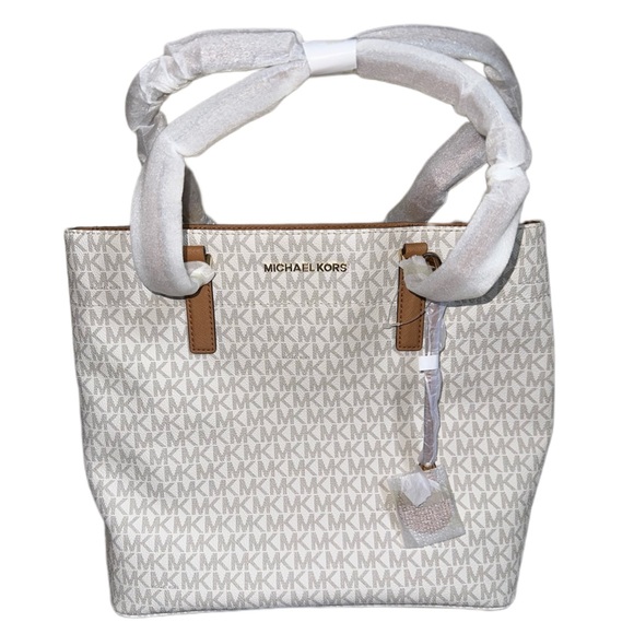 Bags | Michael Kors Morgan Vanilla Bag | Poshmark